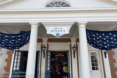 The American Adventure (pavilion) at Disney Character Central